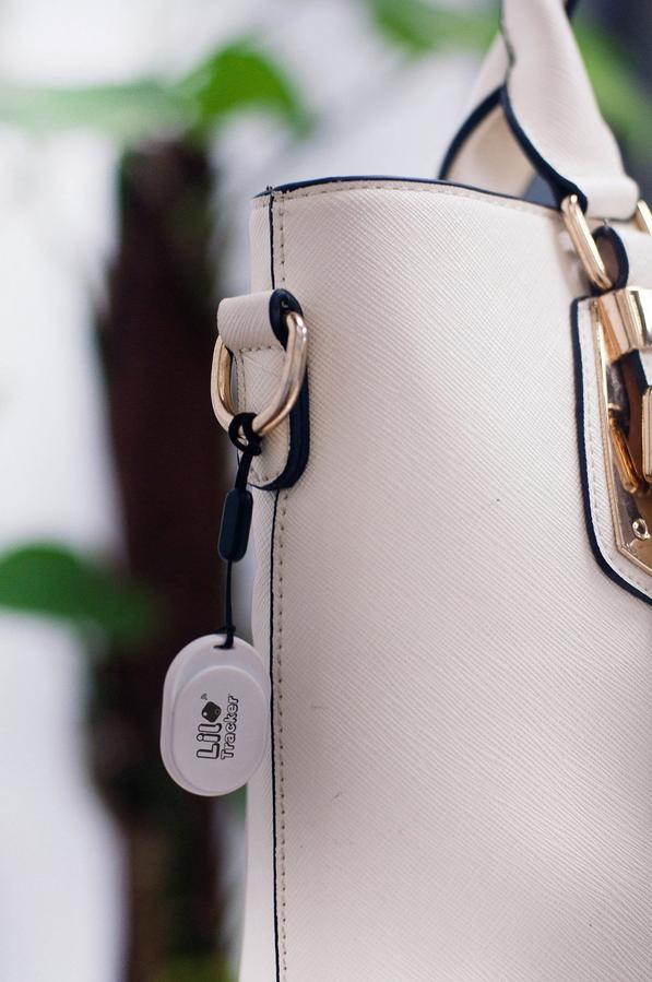 Introducing the world's smallest key finder – Lil Tracker